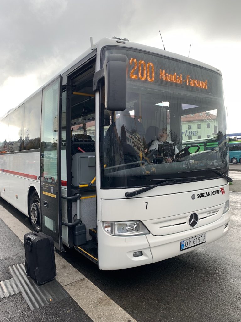 How to Travel Norway by Bus - beatravelling