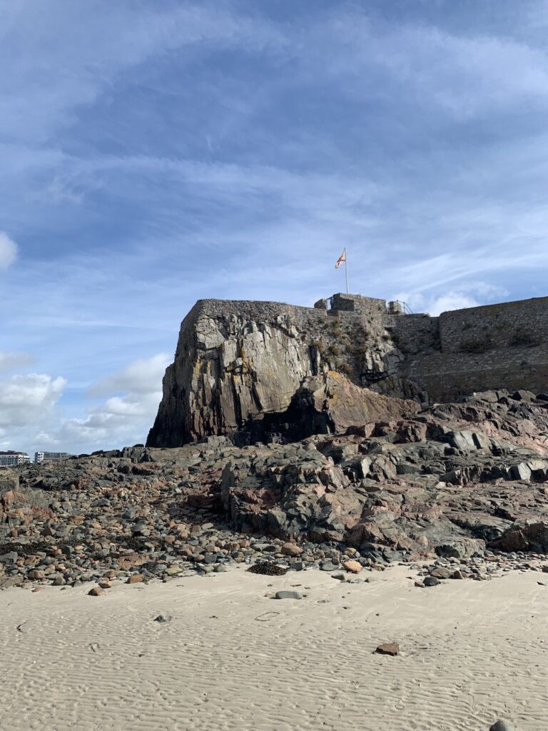 Seabed Walk to Elizabeth Castle: The Coolest Thing About St. Helier ...